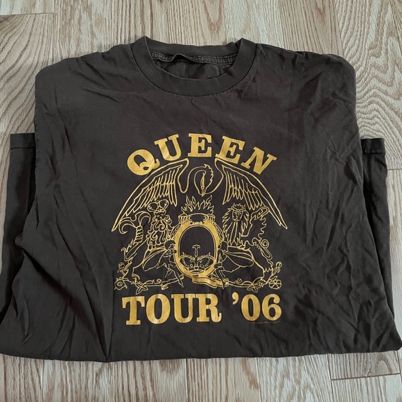 Shirts | Vintage Queen Tour Tshirt | Poshmark
